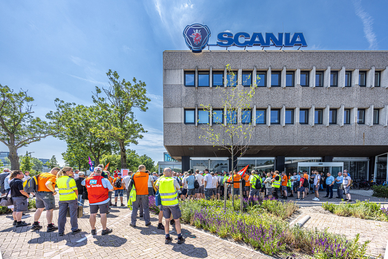 Beleid van Scania in Zwolle ‘haalt al het plezier eruit’ voor Daniëlle ...