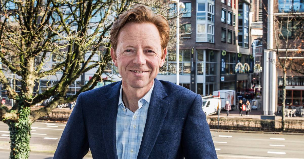 Gerrit Hiemstra stopt na bijna 25 jaar als weerman bij de NOS | Show | AD.nl