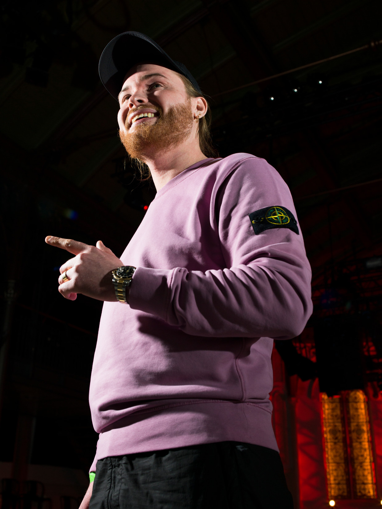 Rapper Donnie: van stille stotteraar naar hosselclown die iedereen aan ...