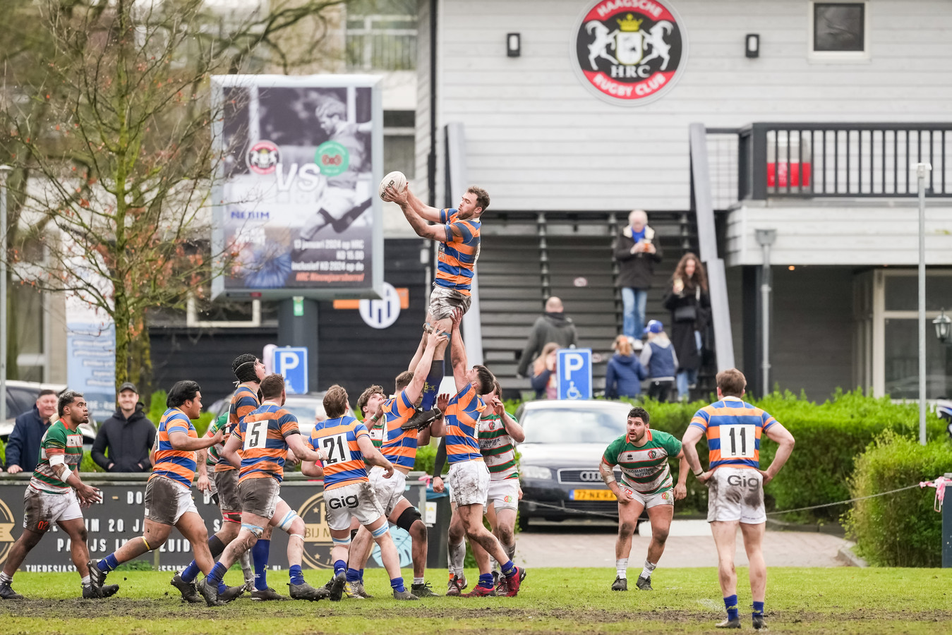 Hoe Olly White (23) in korte tijd onmisbaar werd bij HRC: ‘In Wales is ...