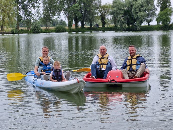 Bootje varen op vijver van De Vossenberg in Hooglede? Vanaf nu kan het ...