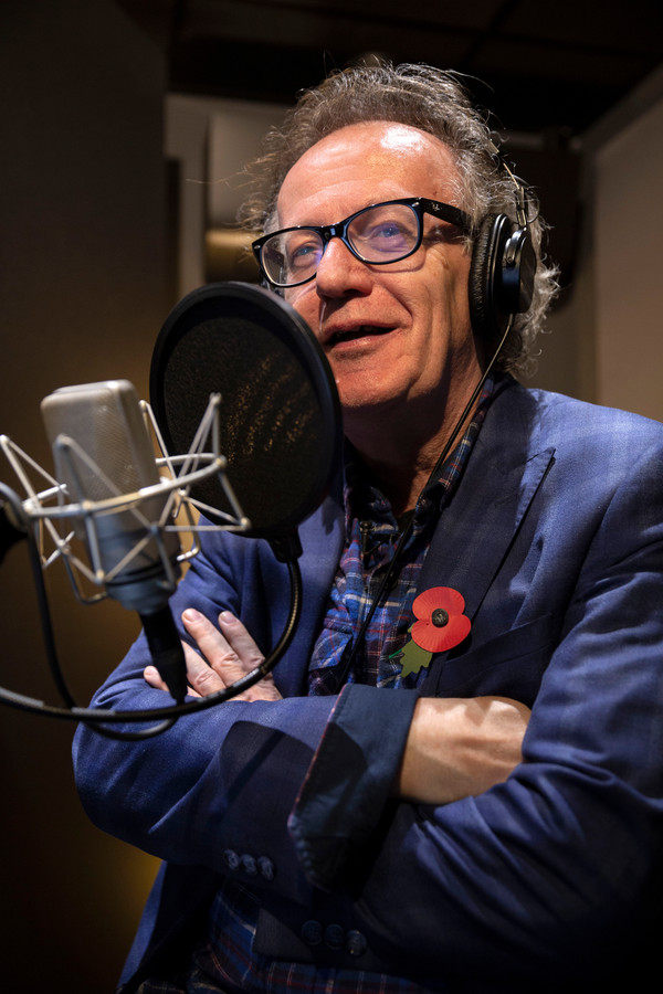 Als tiener wilde Ab Zagt al iets met film, uiteindelijk schreef hij ...