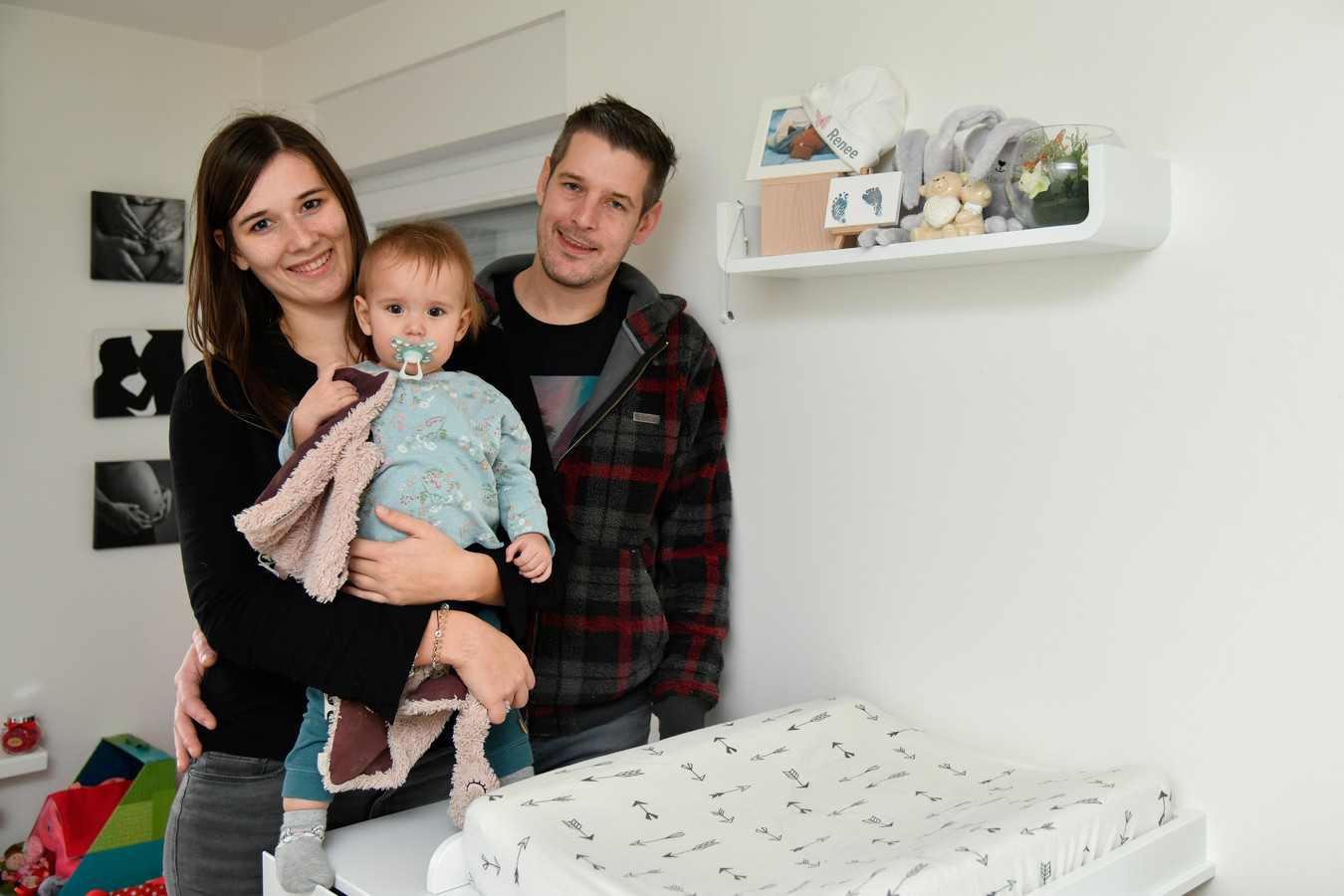 Carole en Davy houden herinnering aan hun overleden tweelingdochtertje ...