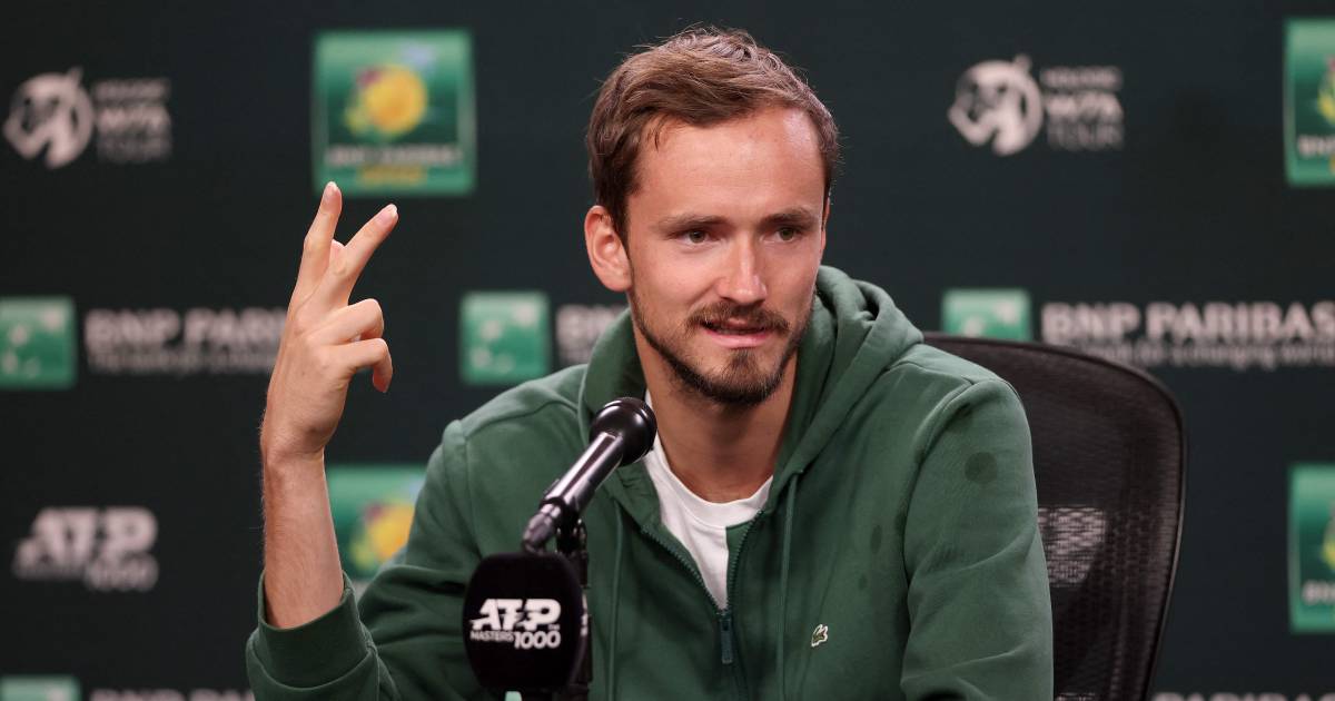 Rus Daniil Medvedev wil per se naar Spelen: ‘Als het moet onder een ...