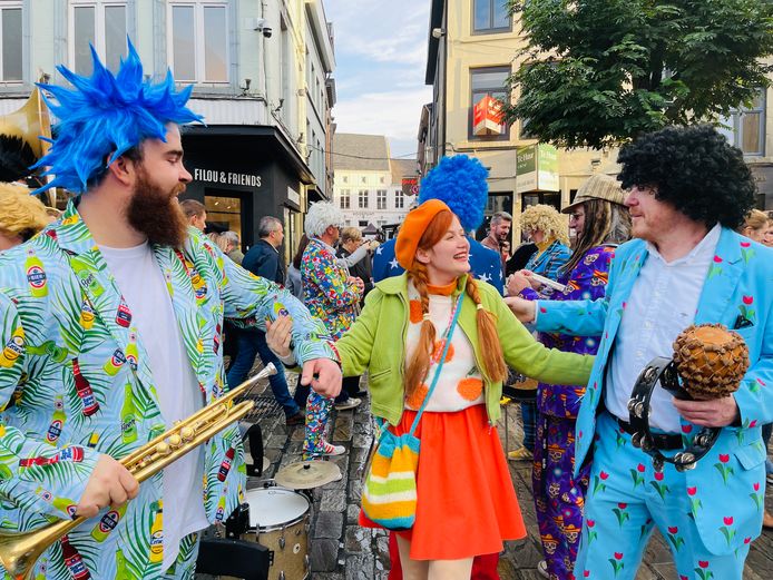 IN BEELD. Zo leuk was de 33ste editie van de Hasseltse Jenverfeesten | Hasselt | hln.be