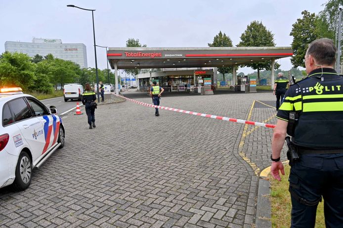 Pompstation in Breda ontruimd vanwege sissende lpg-installatie: omgeving afgezet | Breda ...