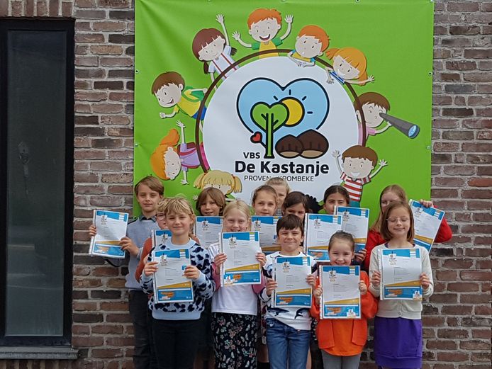 VBS De Kastanje Krombeke neemt deel aan het Grote Voetgangersexamen ... VBS De Kastanje Krombeke neemt deel aan het Grote Voetgangersexamen ...
