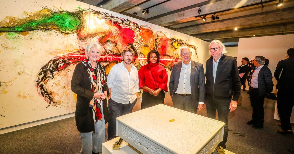 IN BEELD. Dit is de nieuwe expo van Koen Vanmechelen in Knokke-Heist ...