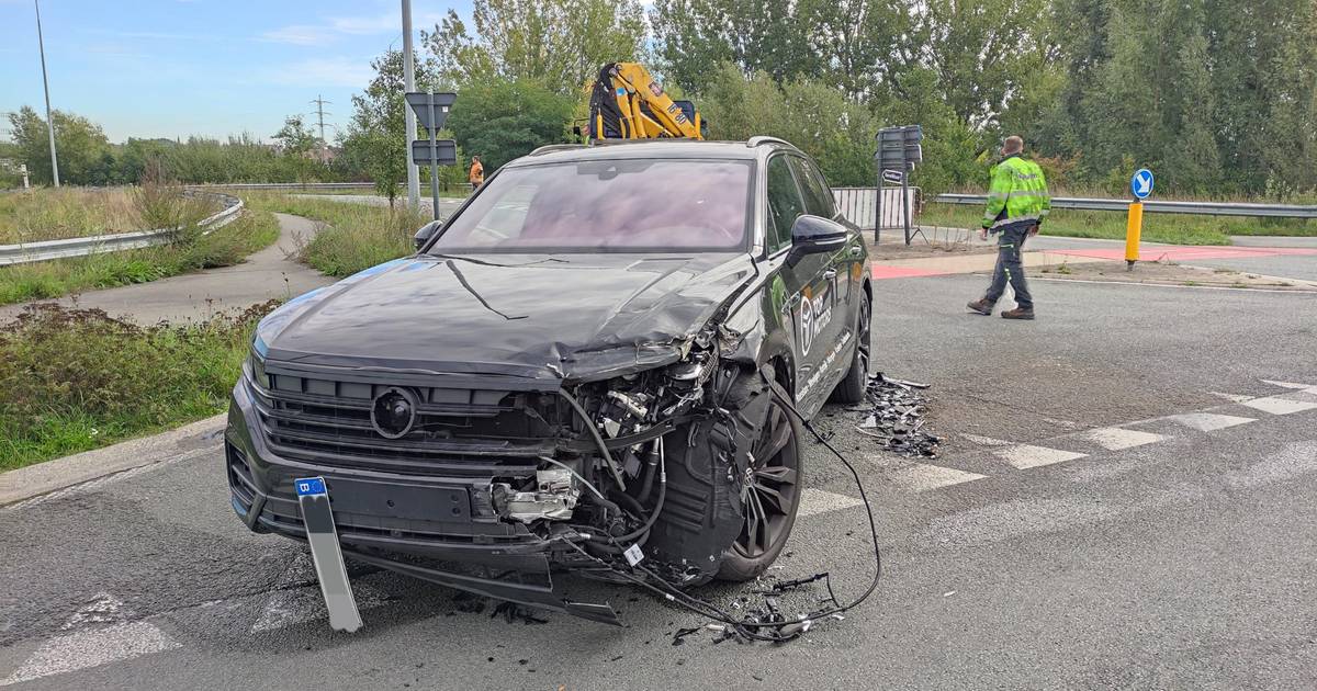 Ongeval tussen auto en vrachtwagen op Kanaalweg: geen gewonden ...
