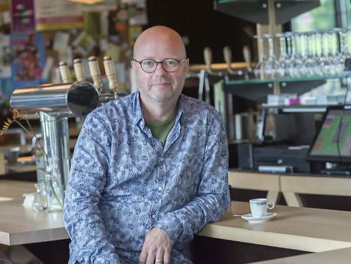 Rob Voerman: Letterlijk opgaan in een kunstwerk | Default | gelderlander.nl