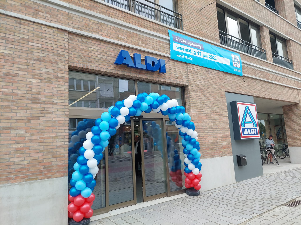 NET OPEN. Aldi in Ledeberg heeft nagelnieuw filiaal met QR-codes op de ...