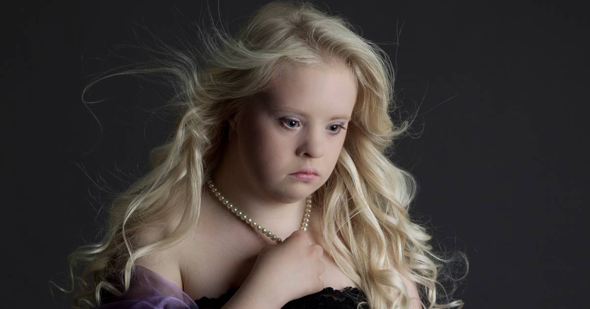 Brenda (46) maakt liefdevolle portretten van jongeren met Down ...