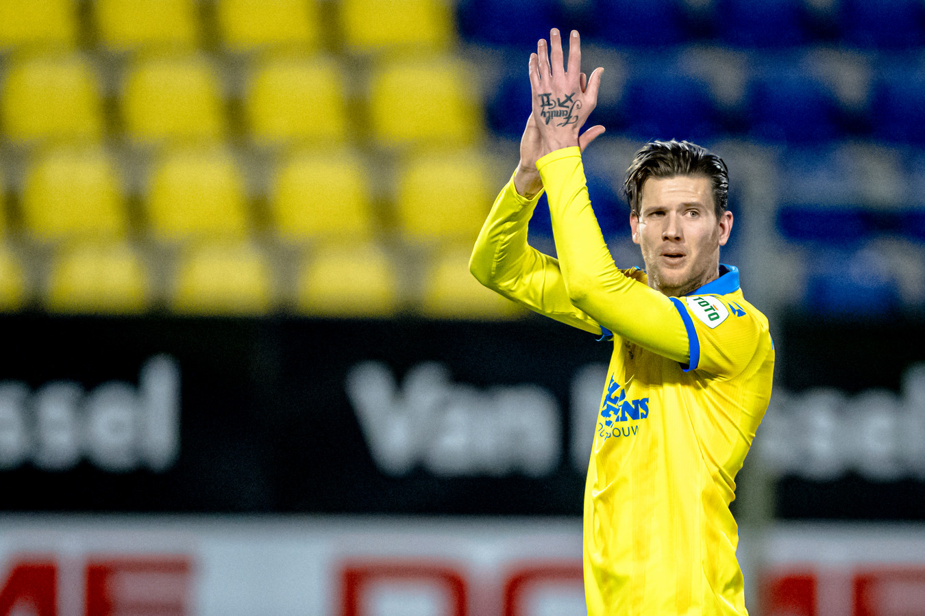 RKC slaat slag en legt aanvoerder Kramer twee jaar langer vast | Foto ...