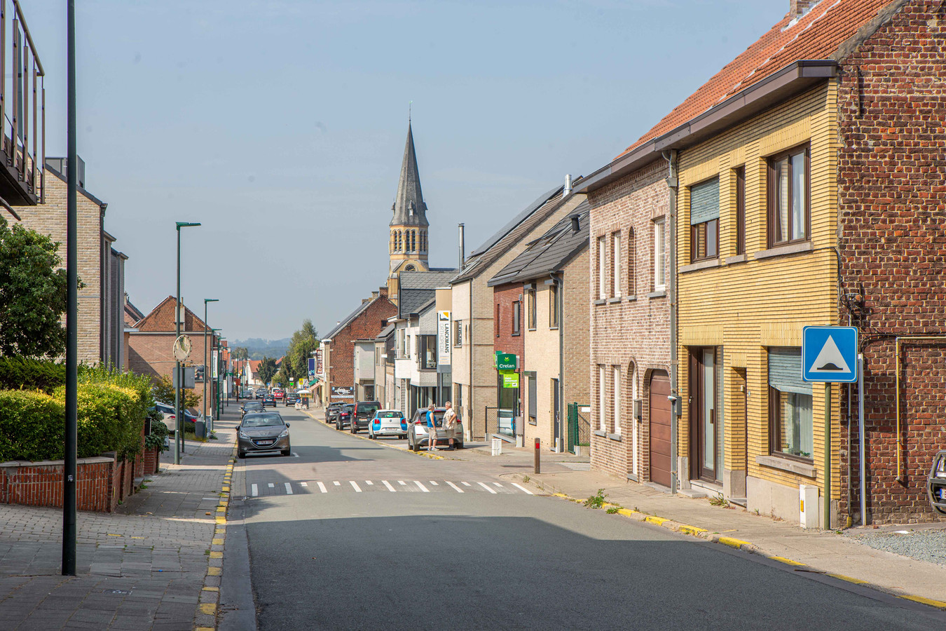 HUIZENJACHT. Roosdaal, groene Pajotse gemeente waar een instapklare ...
