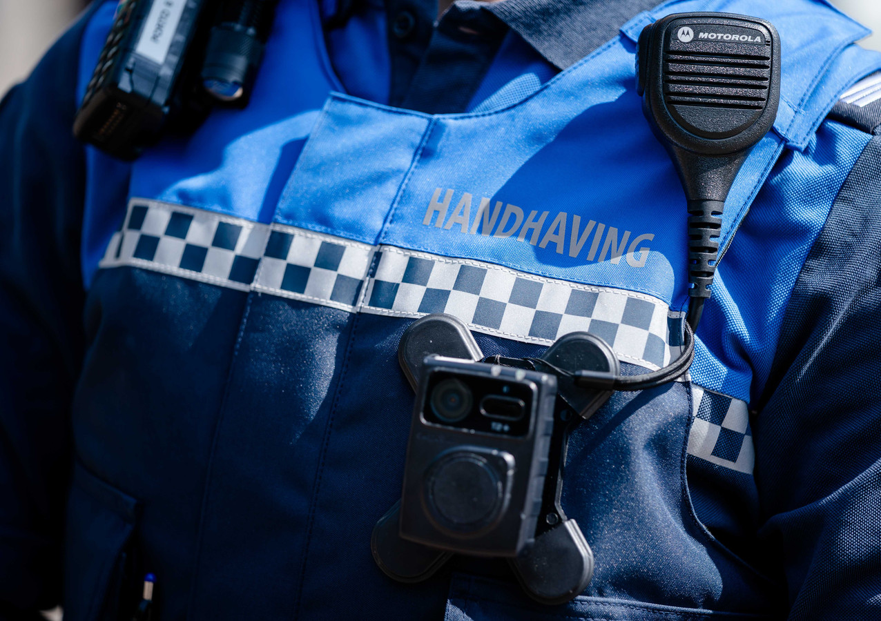 Angst voor bewapening boa: burgemeesters vrezen dat ze te veel op ...