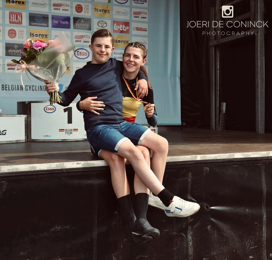 PORTRET. Van zwemmen en ballet naar historische medaille op WK ...