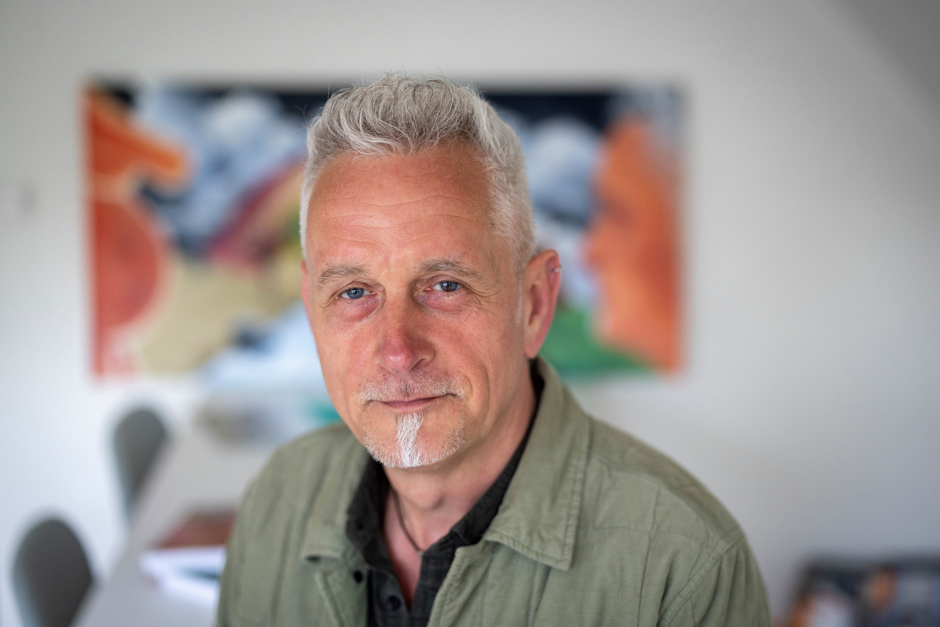 Bornenaar werd twee keer afgewezen door zijn moeder en helpt nu anderen ...