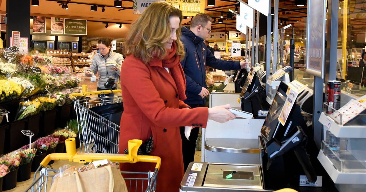 Jumbo Westpolder stapt grotendeels over op de zelfscankassa's ...