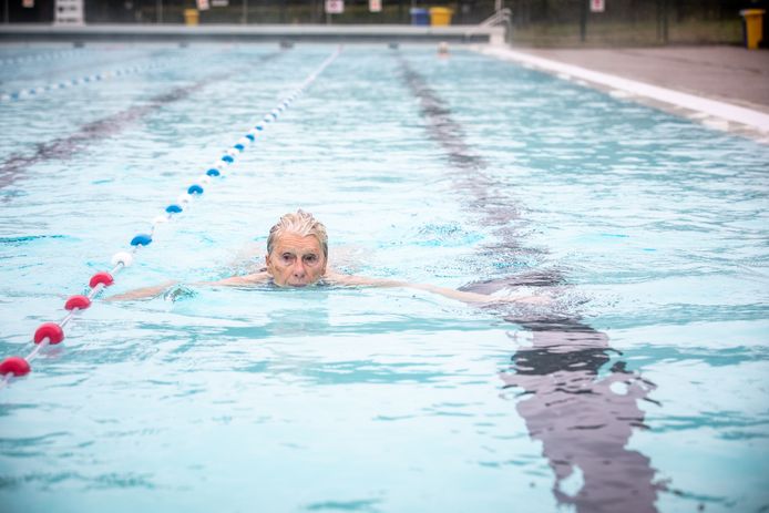Zwembad Kapermolen houdt buitenzwembad voor eerste keer twee weken ...