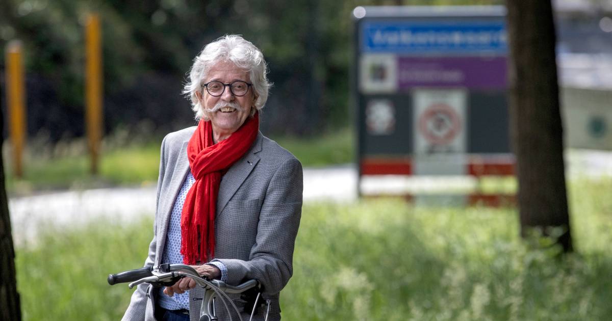 Na 38 jaar klapt Geert (78) zijn nieuwsantenne in: ‘Mijn vrouw heeft ...
