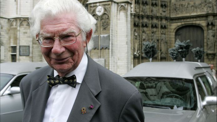 Lochristi neemt zaterdag afscheid van Willy De Clercq | Binnenland | hln.be