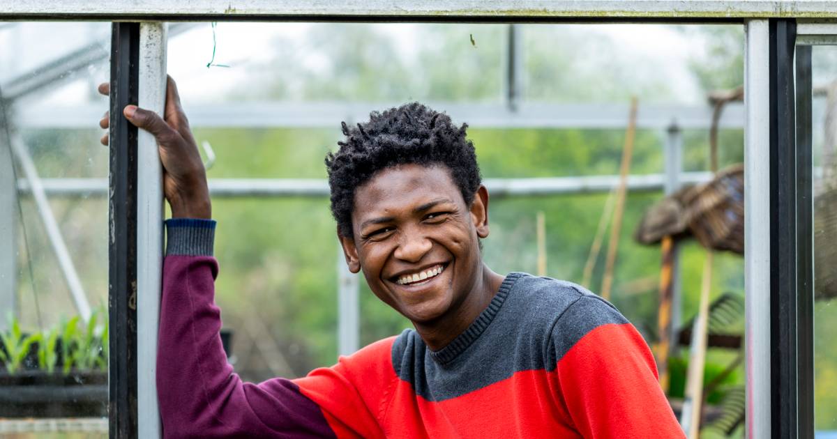 Abdulaal (22) vluchtte uit Soedan en droomt nu van eigen voorstelling ...