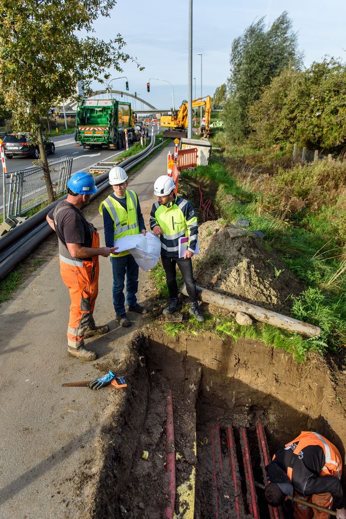 Fluvius legt 35 km aan elektriciteitskabels om aansluitvermogen van ...