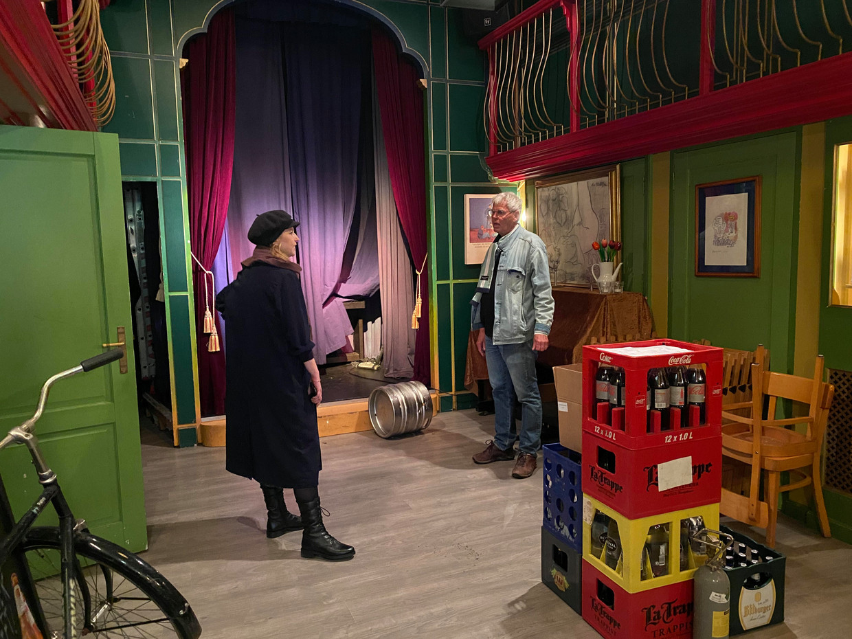 Playbill toont de ruimte tussen het geschreven, gesproken en ...