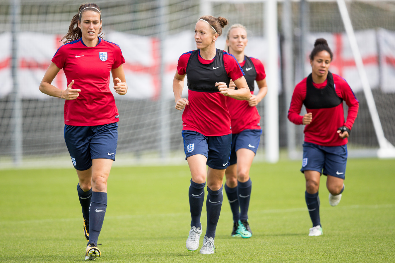 Engelse ploeg bedankt Sporting’70 | Foto | AD.nl