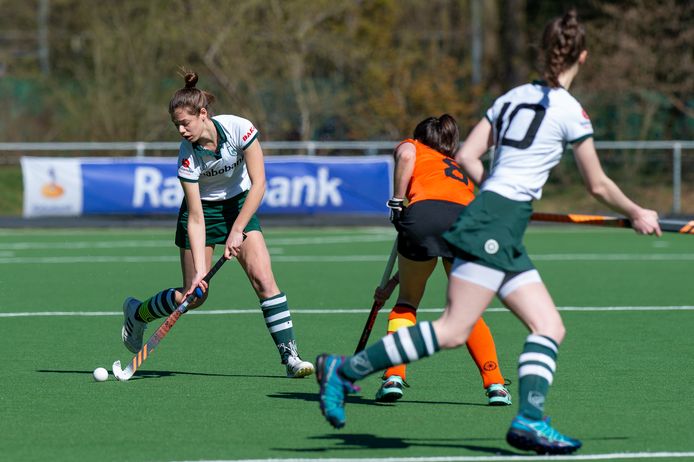 AMHC plukt de vruchten van uithuizige studentes die de club toch trouw ...