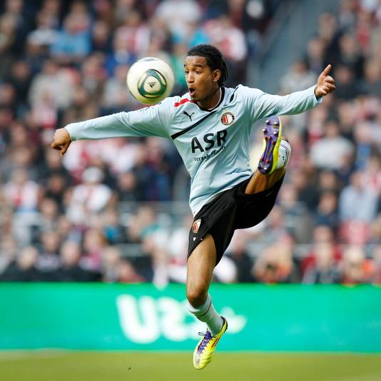 Waaraan herken je de pispaal? | Nederlands voetbal | AD.nl