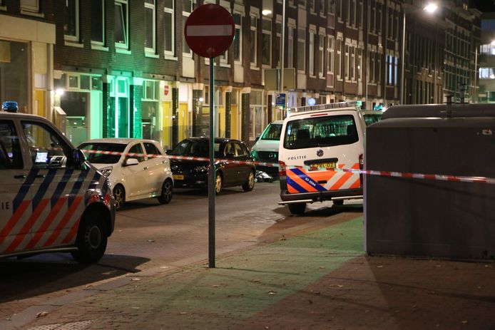 Rotterdammer (32) overleden bij schietpartij Katendrecht | Rotterdam | AD.nl