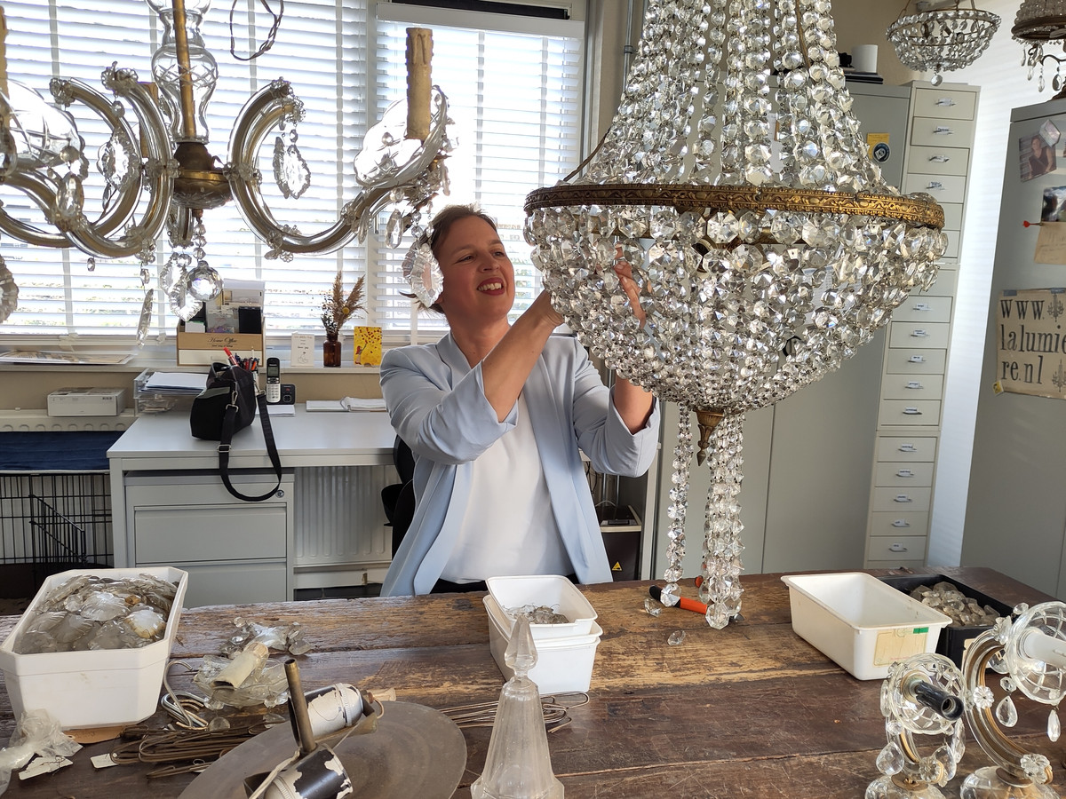 Van kettinkjes, oogjes en glas maken Ricky en Piet-Hein de mooiste ...