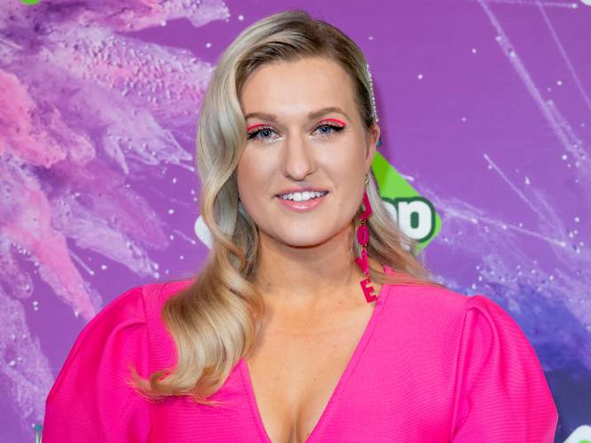 ‘Modeblunder’ op Televizier-Gala: Britt en Britt dragen dezelfde jurk ... ‘Modeblunder’ op Televizier-Gala: Britt en Britt dragen dezelfde jurk ...