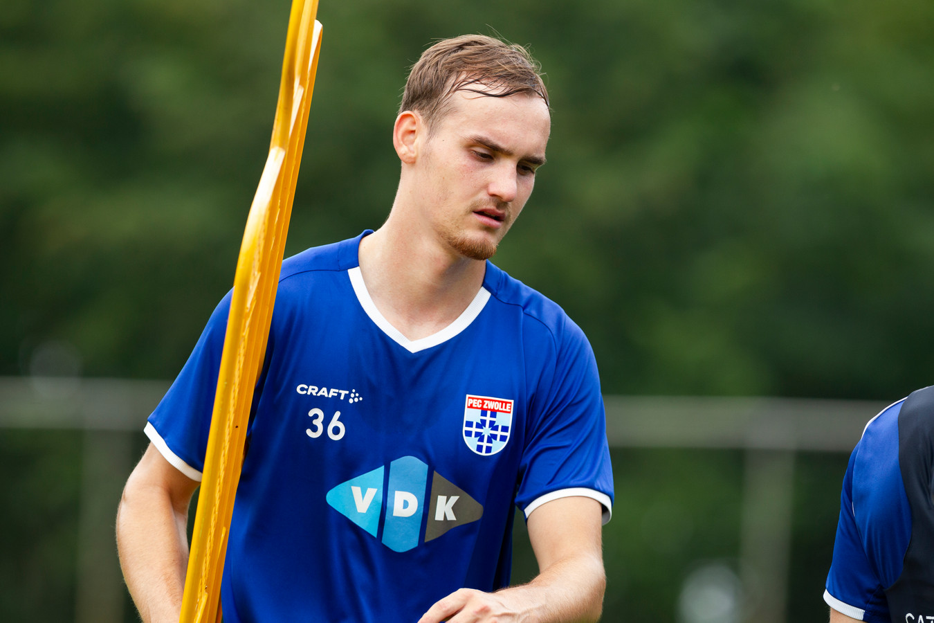 Hoe Thomas Beelen (22) bij PEC Zwolle in een jaar tijd van bijna ... Hoe Thomas Beelen (22) bij PEC Zwolle in een jaar tijd van bijna ...