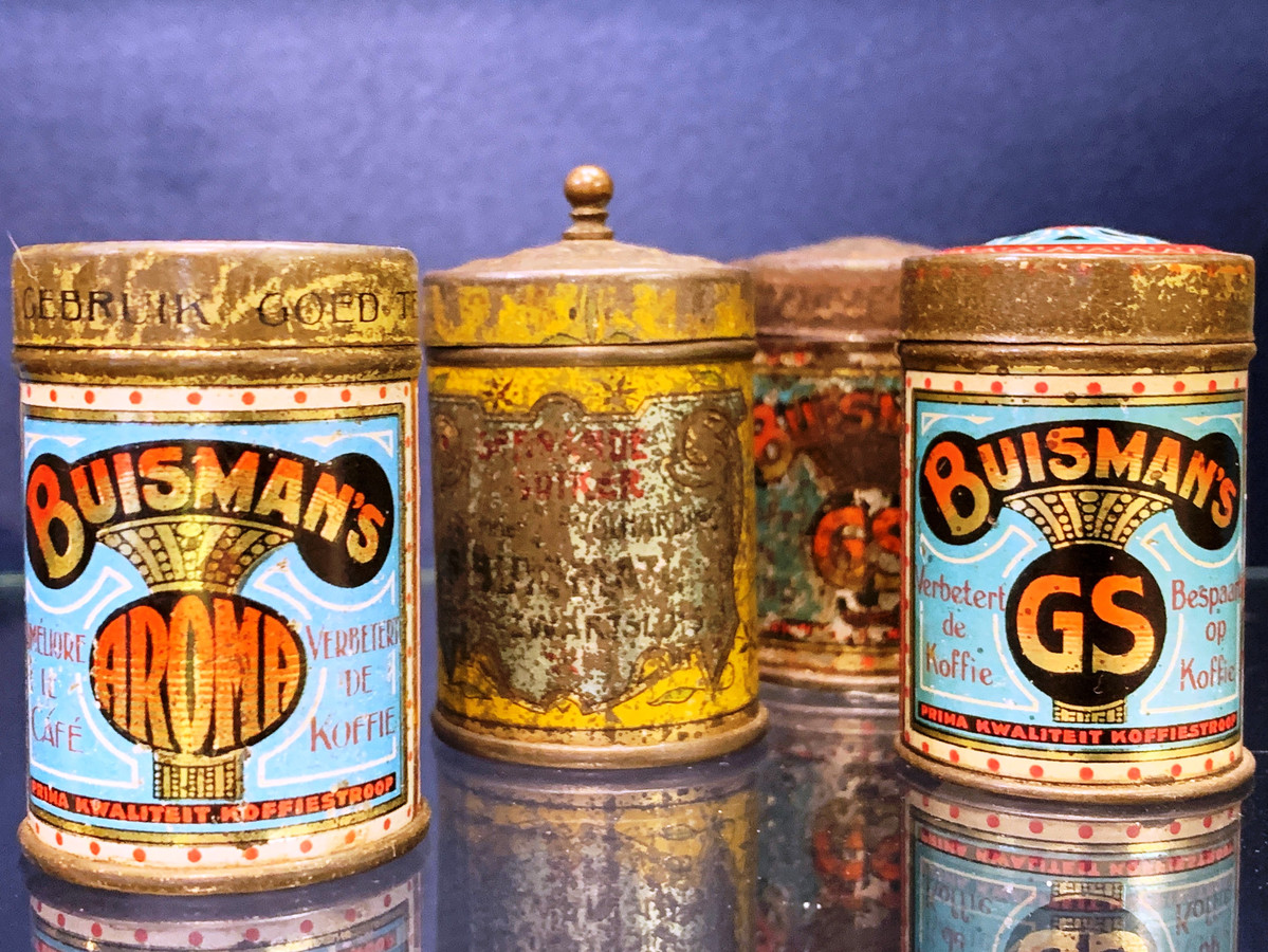 Mattenklopper, turf en Buisman, 3 van de 10 iconen van Zwartsluis op ...