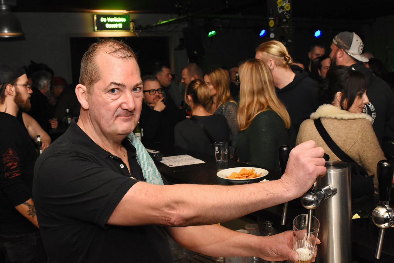 Bekende rock- en metalkroeg De Verlichte Geest na 27 jaar definitief ...