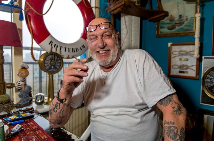 ‘Dolle Dries’ is grote hit op social media | Waterweg | AD.nl