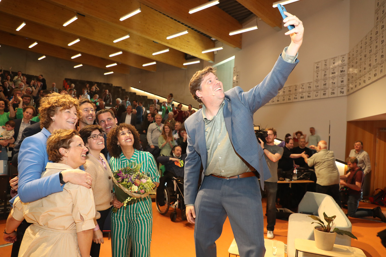 Groen richt zijn pijlen op de grote vervuilers: “Het moet gedaan zijn” | Foto | hln.be