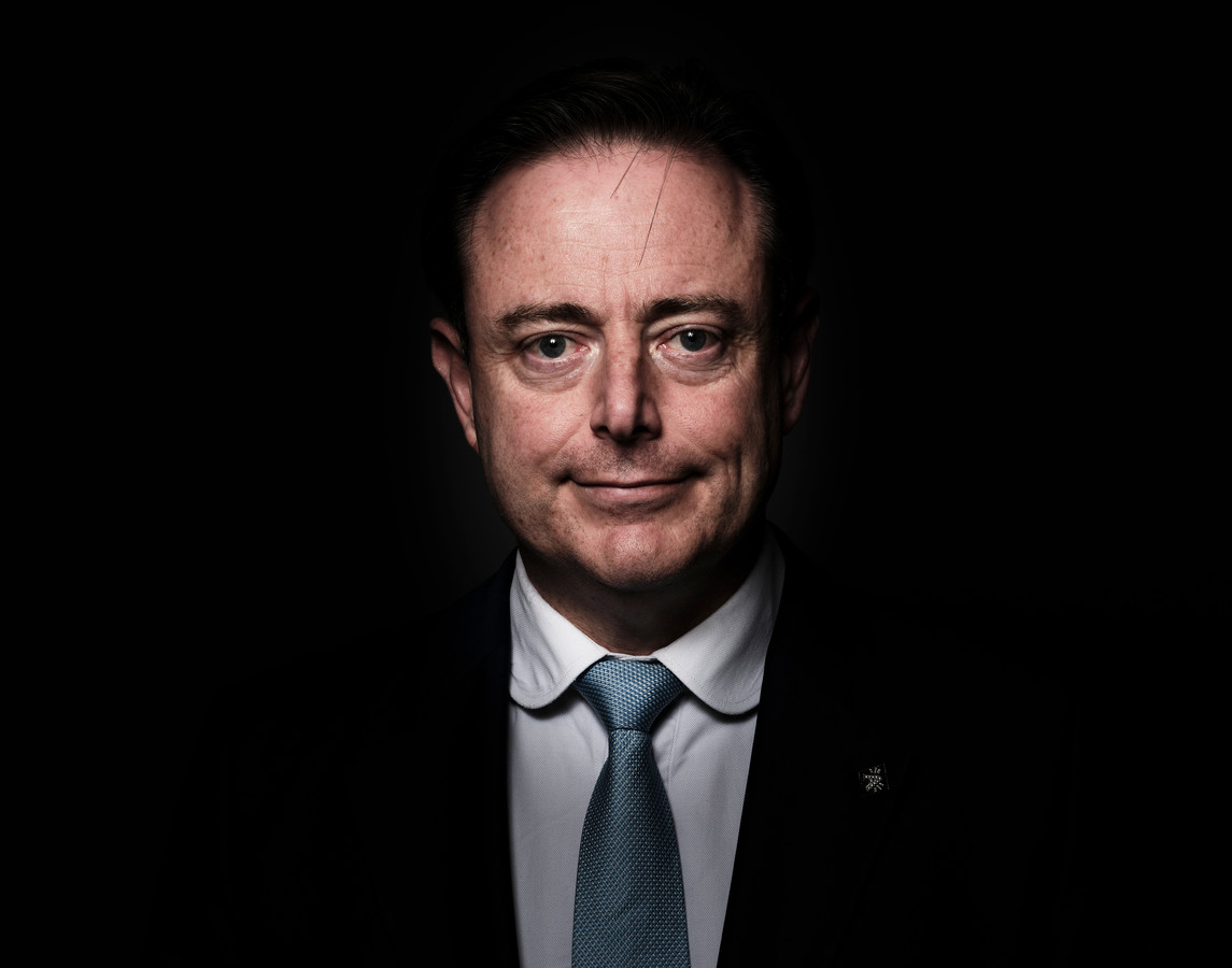 Bart De Wever keert in eerste grote interview sinds verkiezingen de ... Bart De Wever keert in eerste grote interview sinds verkiezingen de ...