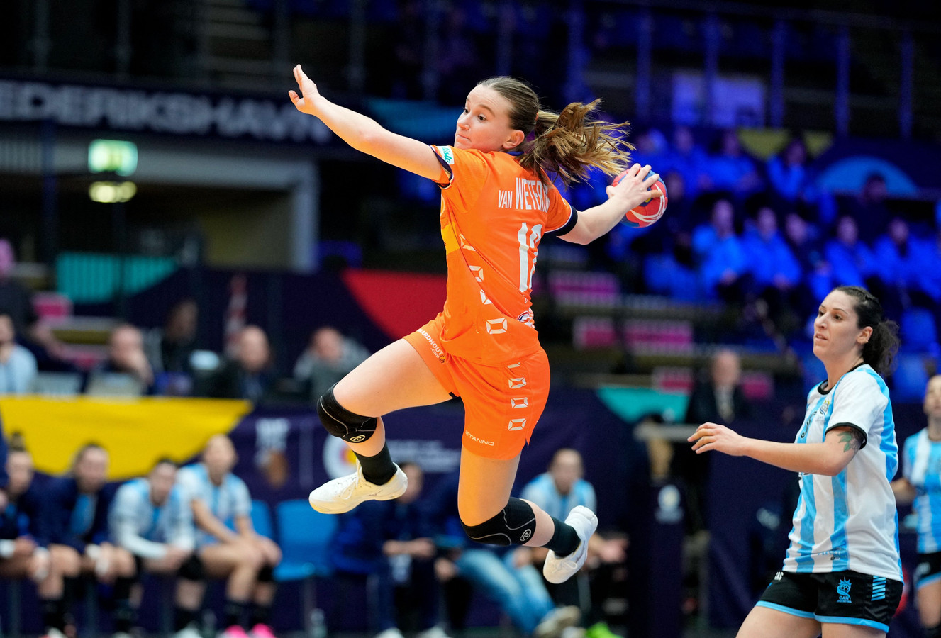 De bizarre cijfers van Bo van Wetering op het WK handbal: Oranje ... De bizarre cijfers van Bo van Wetering op het WK handbal: Oranje ...