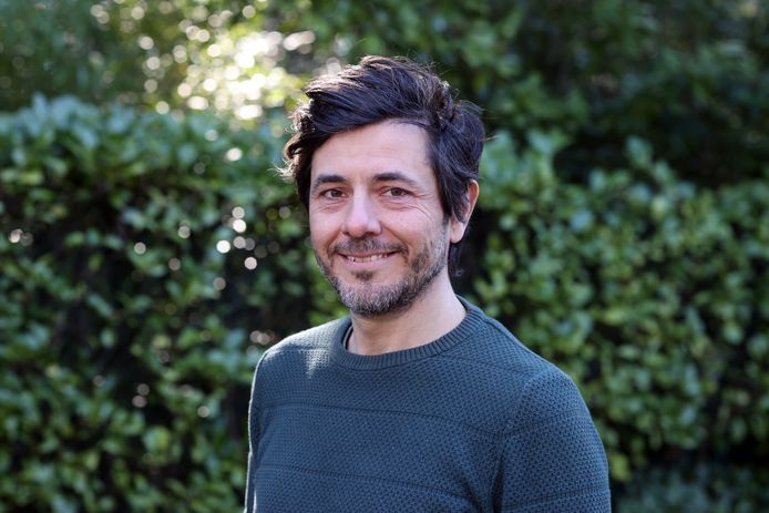 DE KLASFOTO. Zo zag TV-presentator Dieter Coppens eruit in het eerste ...