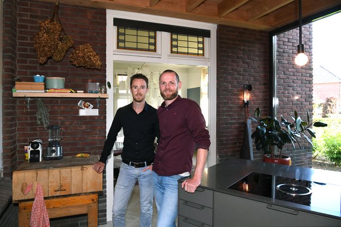 Zo maakten Yoeri en Jim hun jaren 30-woning energiezuinig: 'De waarde ...