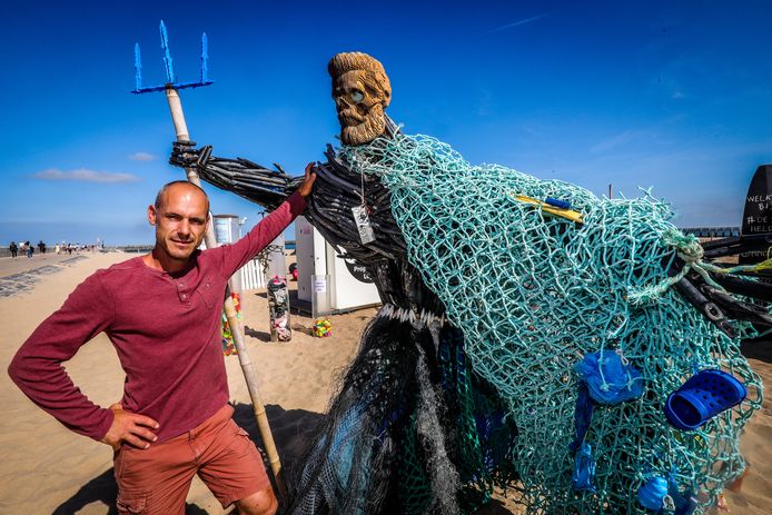Proper Strand Lopers leveren data over zwerfvuil op het strand aan ...