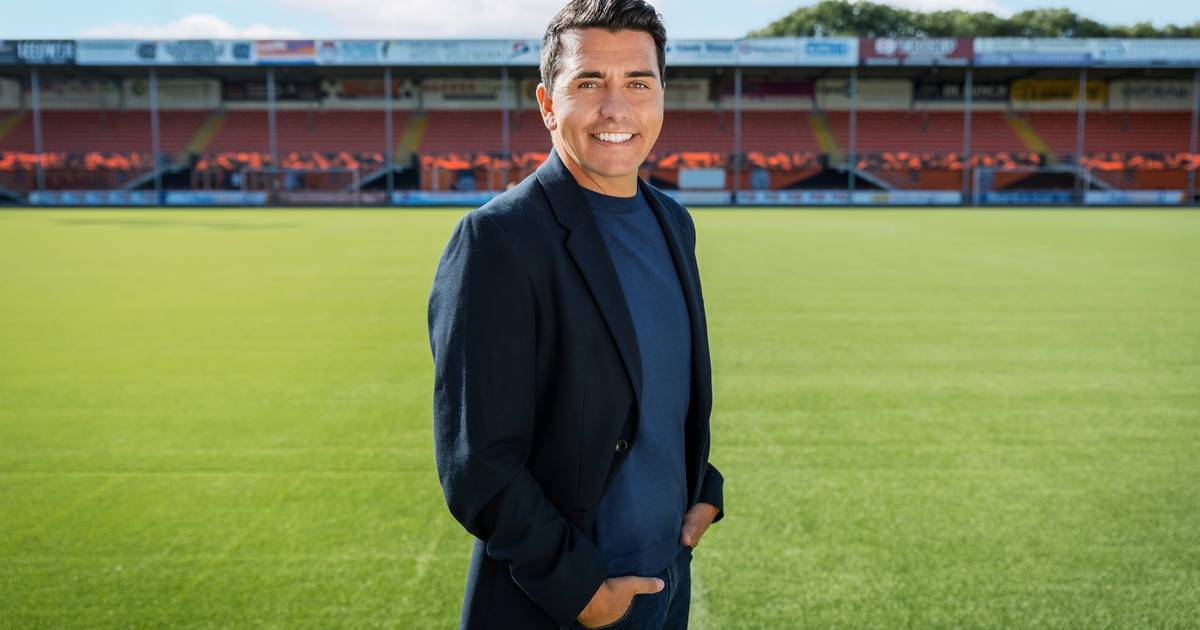 Jan Smit aan de deur gezet als voorzitter van voetbalclub FC Volendam ...