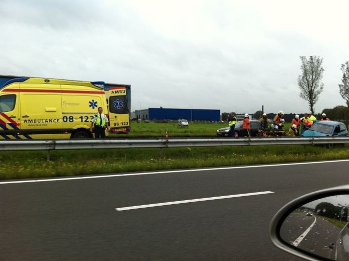 Ongeval A326 bij Wijchen door onoplettendheid | Maas en Waal ...