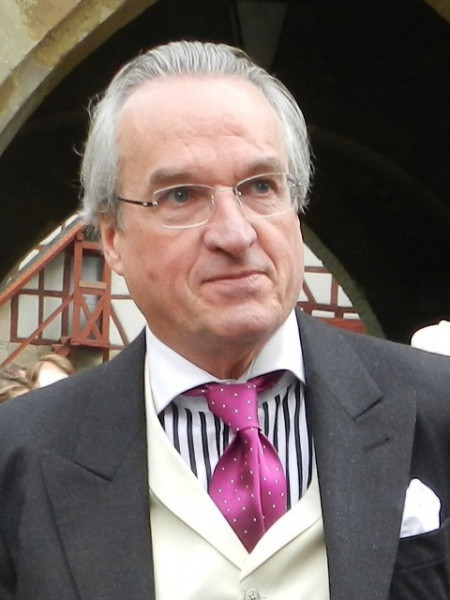 Na staatsgreep in Duitsland wilde 'keizer' Heinrich Reuss meteen banden ...