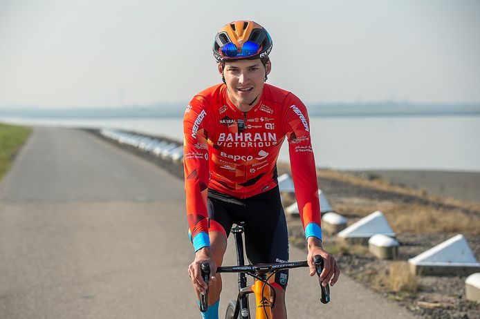 Wout van Elzakker (23) stopt met wielrennen | Wielrennen | bndestem.nl