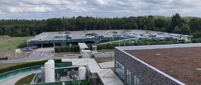 AZ Alma legt 3.320 zonnepanelen en ook jij kan eigenaar worden: “Vanaf ...