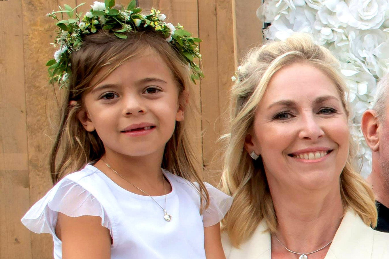 Oudste zus van Tanja Dexters over leven met partner met jongdementie: “Soms verlies ik mijn ...